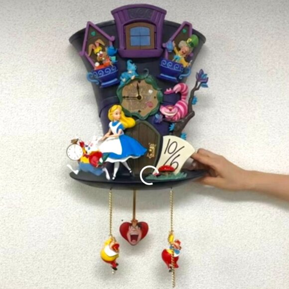 Vintage | Wall Decor | Disney Alice In Wonderland Mad Hatter Cuckoo ...